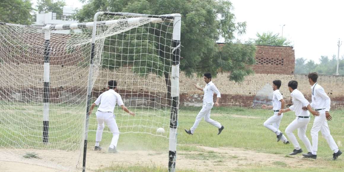 Learn How to Play Football - DPS Bathinda